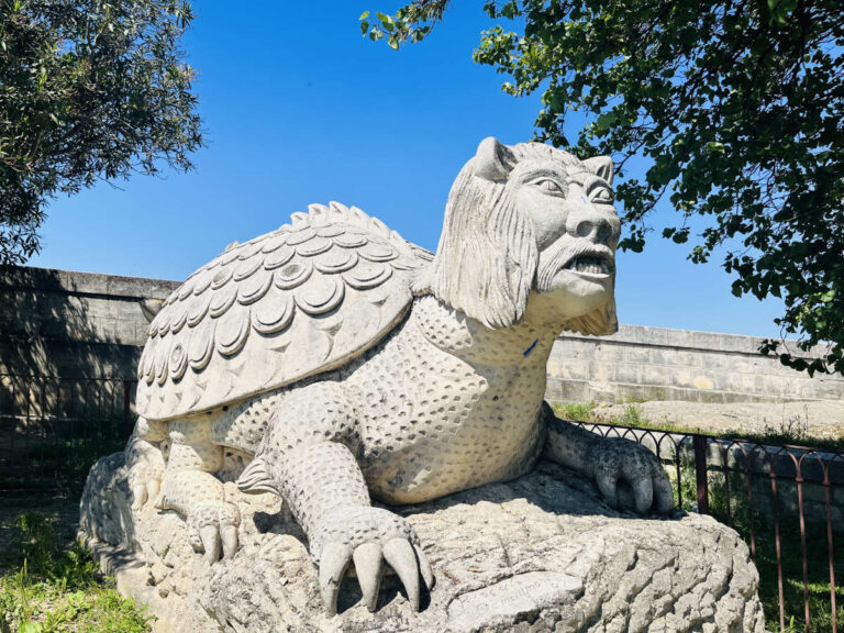 Tarascon: Visiting the legend of Saint Martha's town