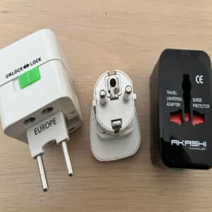 Plugs, adaptors and power outlets in France